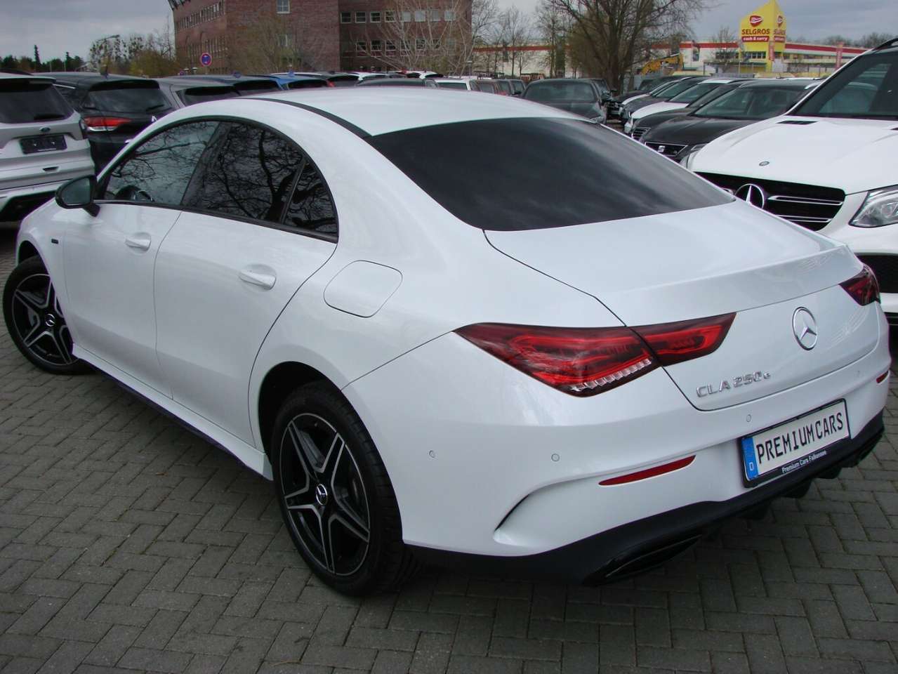 Luxus Cla 250 E Bilder